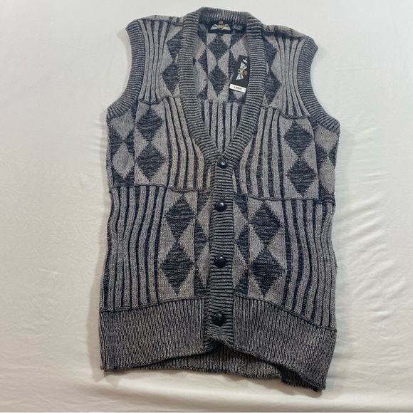 RAF | Suits & Blazers | Raf Men Vest Nwt Button Down Knitted Sweater ...
